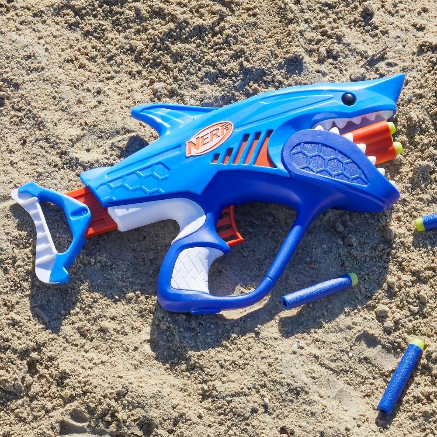 Nerf – Junior Wild Sharkfire Easy Play Dart Blaster With 8 Nerf Elite ...